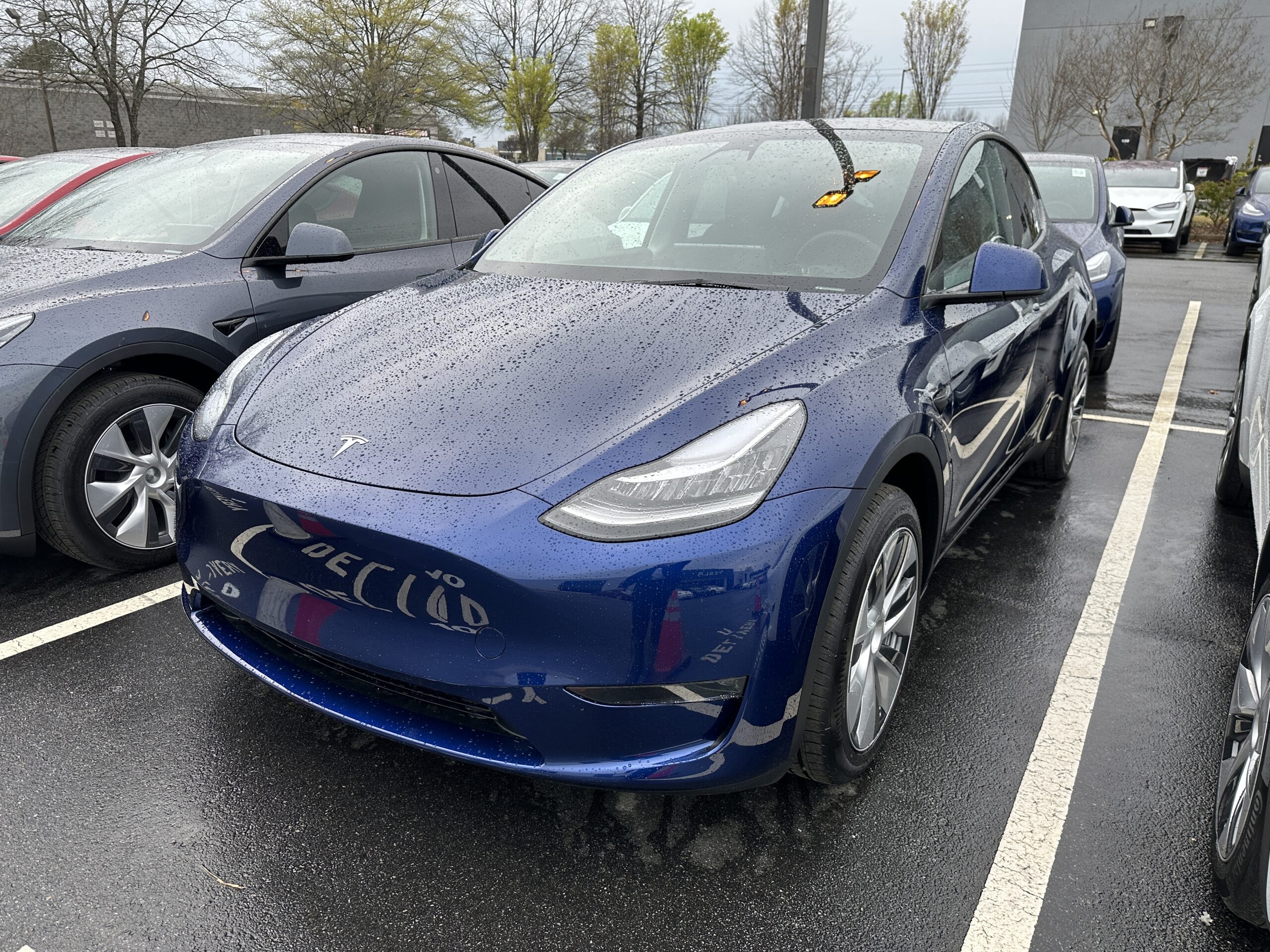 Tesla Model Y Front Passenger Side Door Unlatches Hourly after updating ...